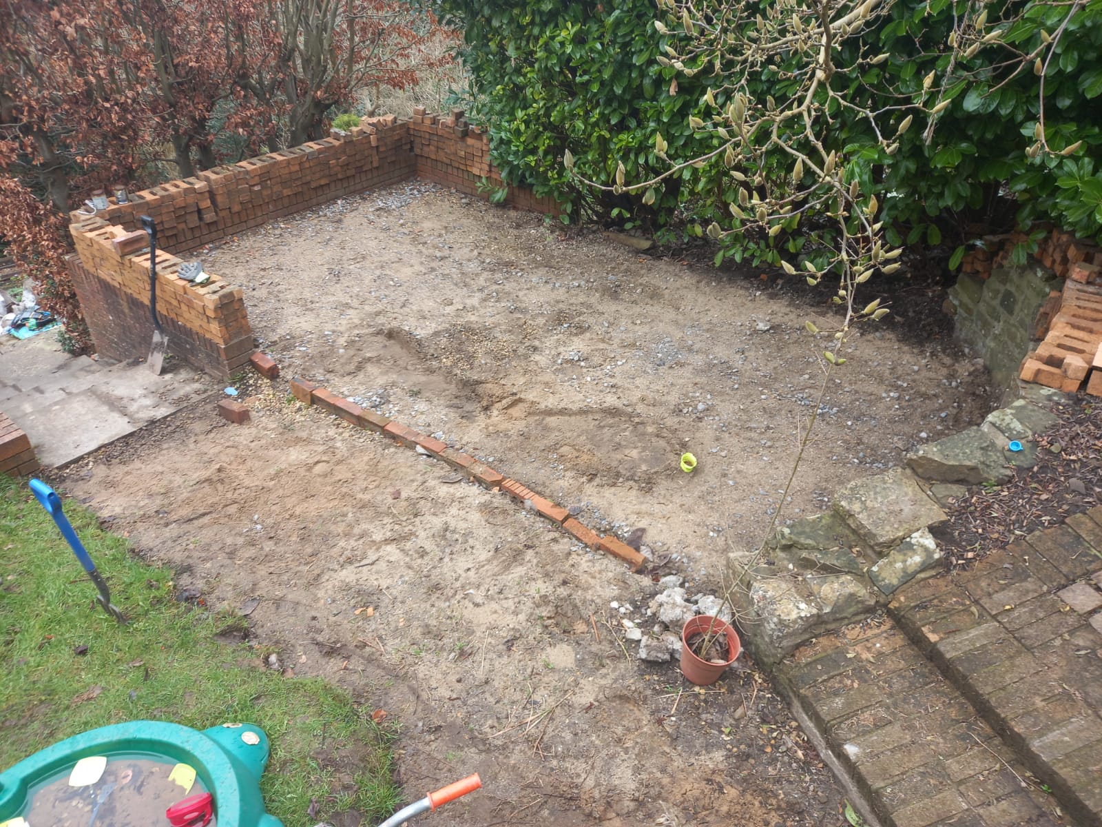 Patio Slabbing Derby | New Patios